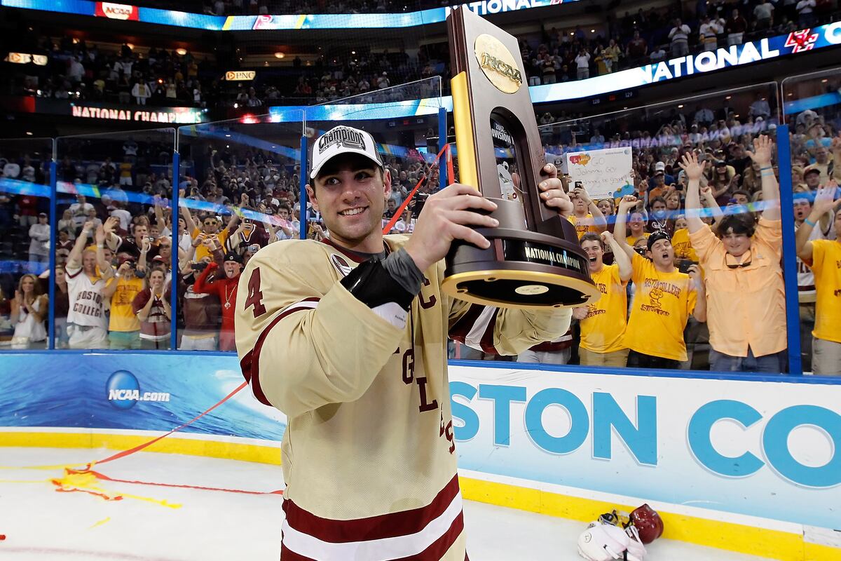 Tommy Cross: 2-Time NCAA Champ Seeks Continued Success with Boston ...