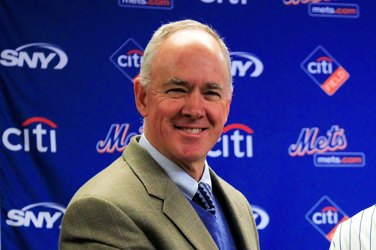 What's Inside the Mind of New York Mets General Manager Sandy Alderson ...