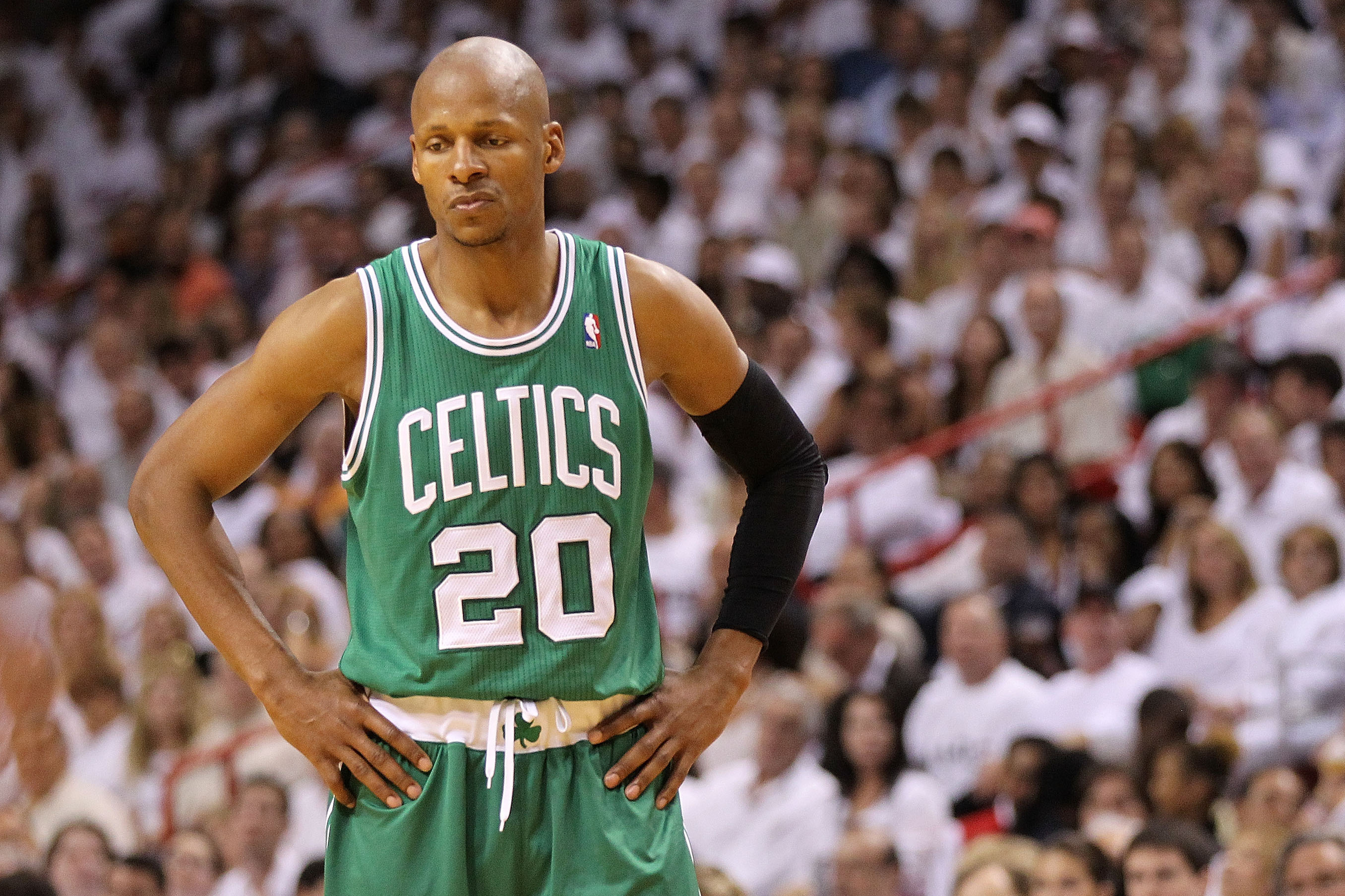 Ray Allen Drains Lots Of 3s Also Reads Lots Of Books Bleacher Report Ray Allen Drains Lots Of 3s Also Reads Lots Of Books Bleacher Report