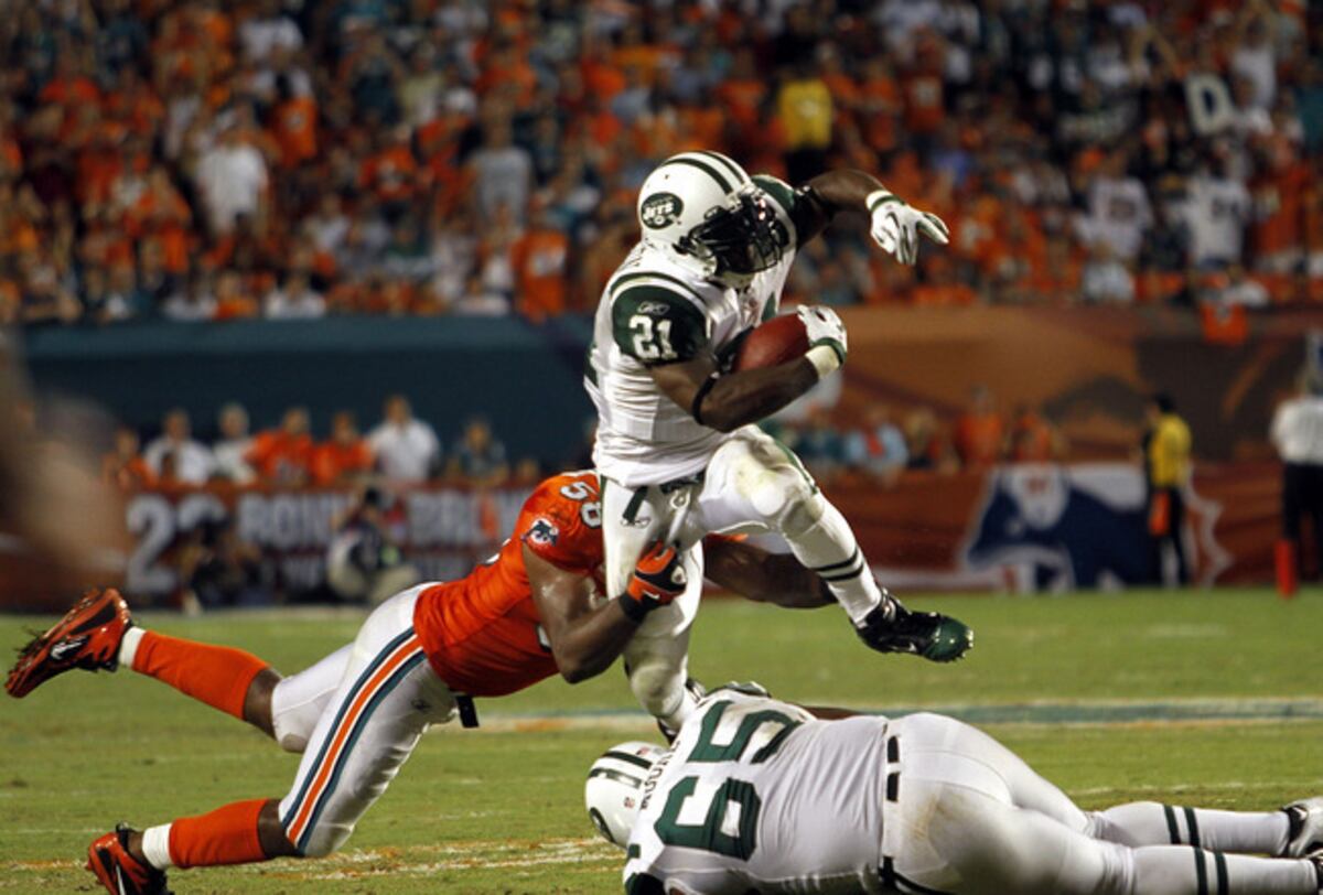 10 NFL Stars Who May Retire After 2012 Season | News, Scores ...