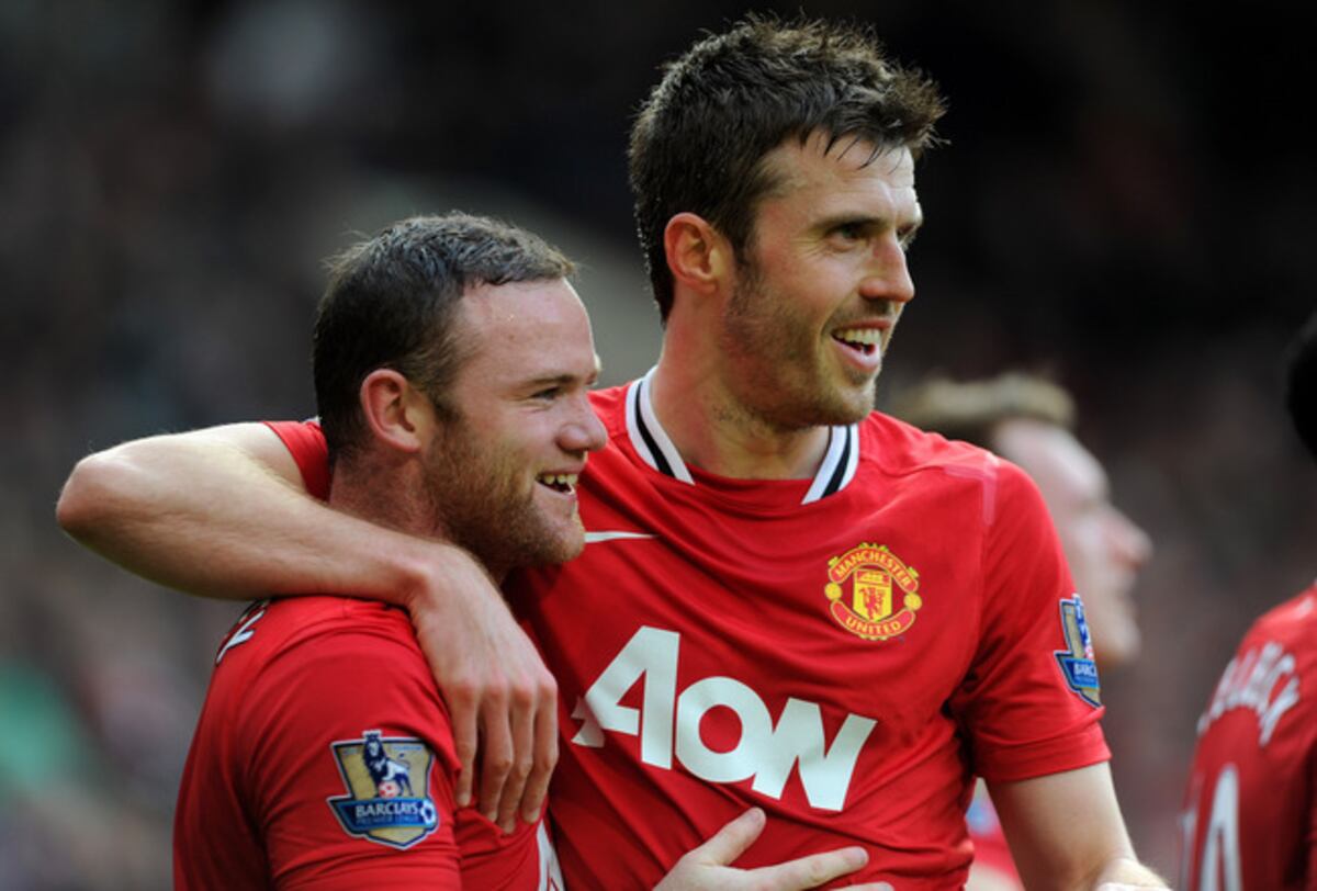 Manchester United: Who Will Win the Sir Matt Busby Player of the Year ...