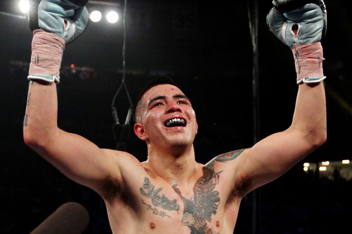 Brandon Rios Defeats Richard Abril in Possibly the Worst Decision of ...
