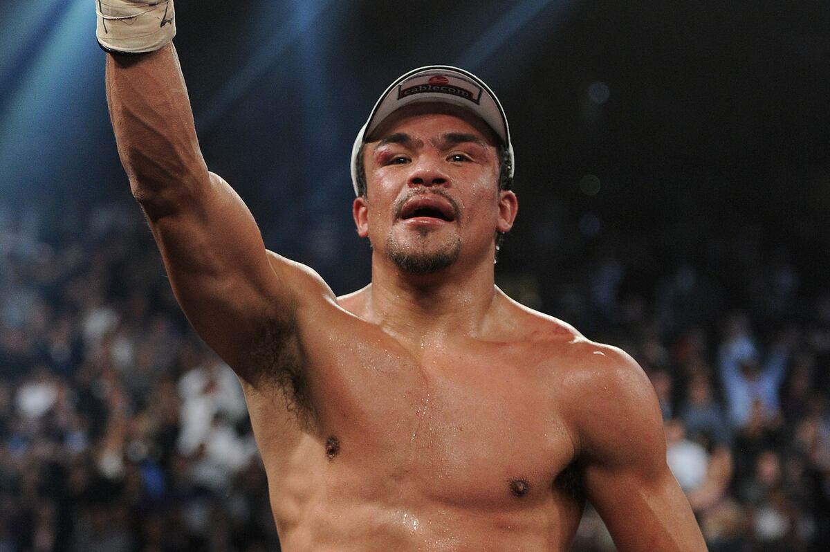 Marquez vs. Fedchenko Video: Marquez Pulverizes an Overwhelmed ...