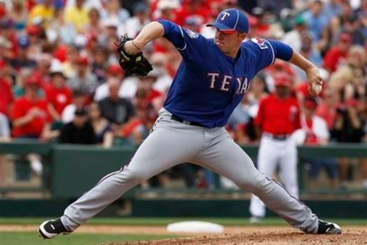 Robbie Ross Is Quickly Becoming a Go-to Guy for the Texas Rangers ...