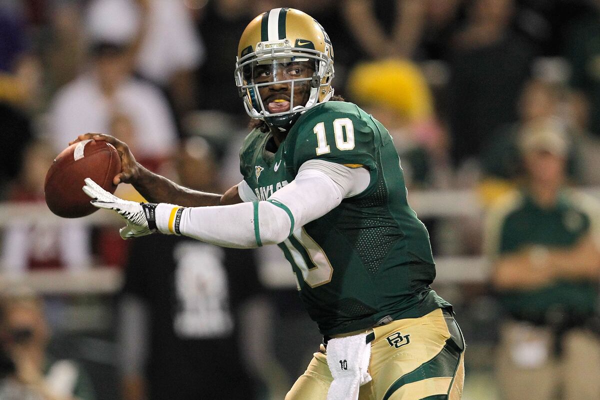 NCAA Football 13 Cover: Barry Sanders and Robert Griffin III Highlight ...