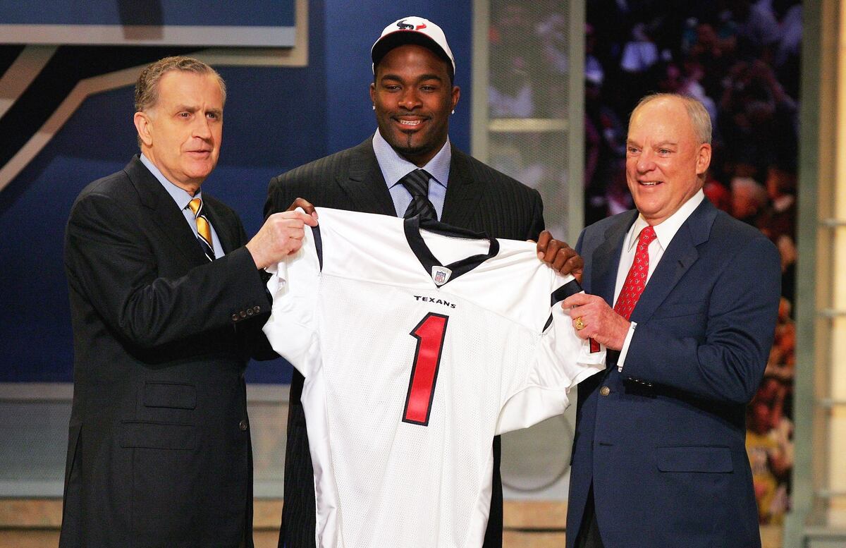 Mario Williams Talks Free Agency, NFL Draft and Buffalo | News, Scores ...