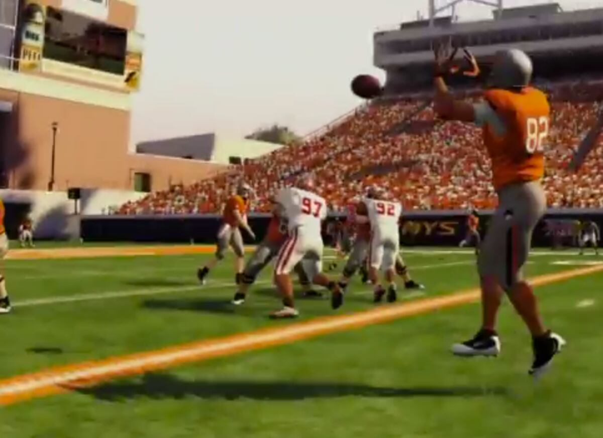 NCAA Football 13 Video: Watch Trailer Showing New Features in EA's ...
