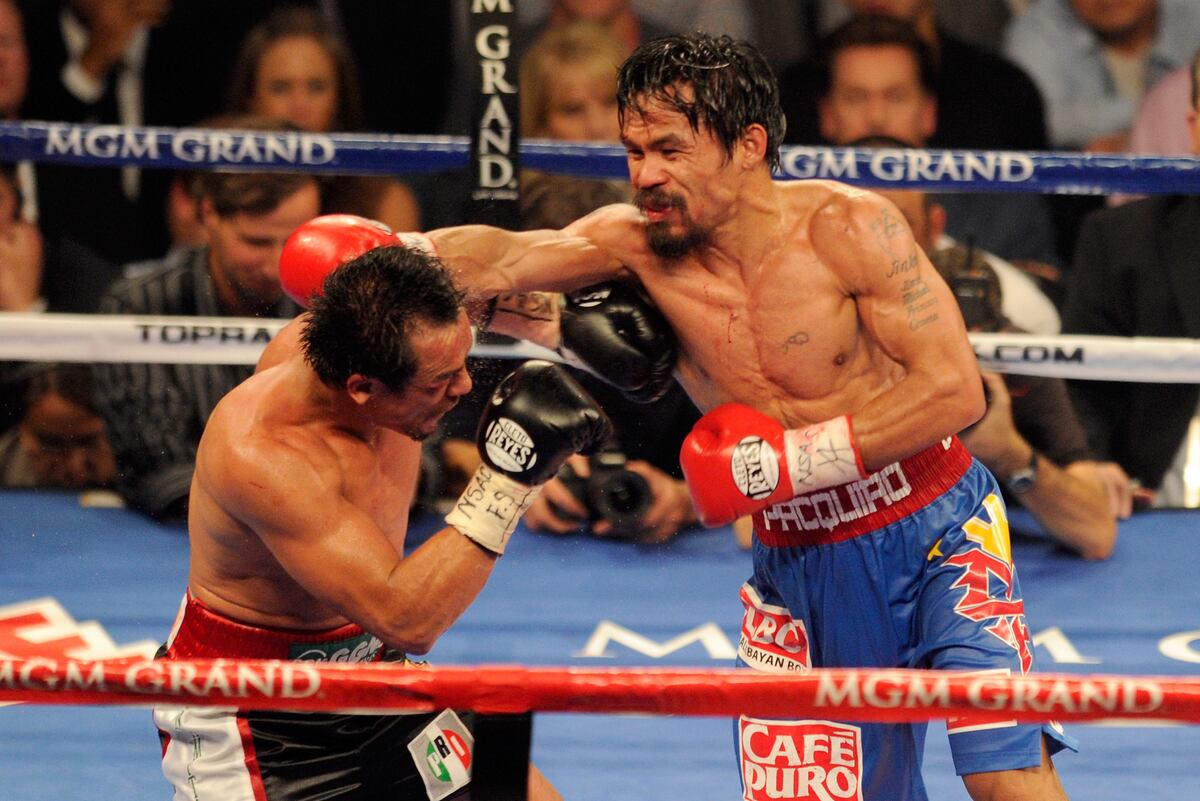 Manny Pacquiao Stuns Filipino Trainer with Amazing Speed and Power ...