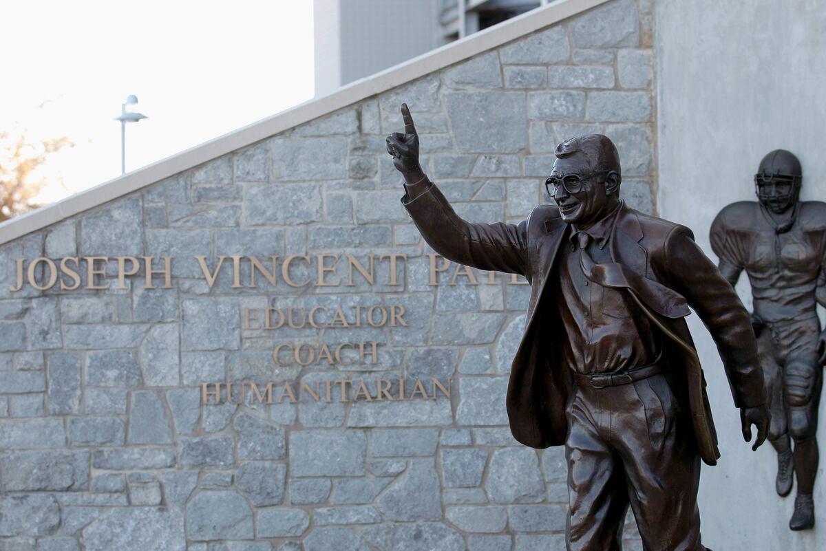 Penn State Football: New Jerry Sandusky Book Angers Paterno Family ...
