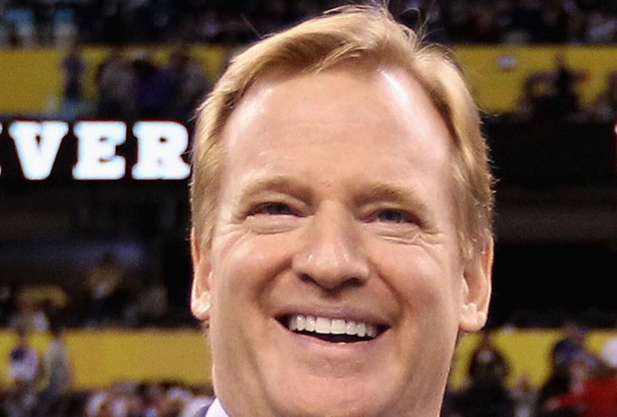 NFL Draft 2012: 5 Strategies General Managers Can Employ on Draft Day ...