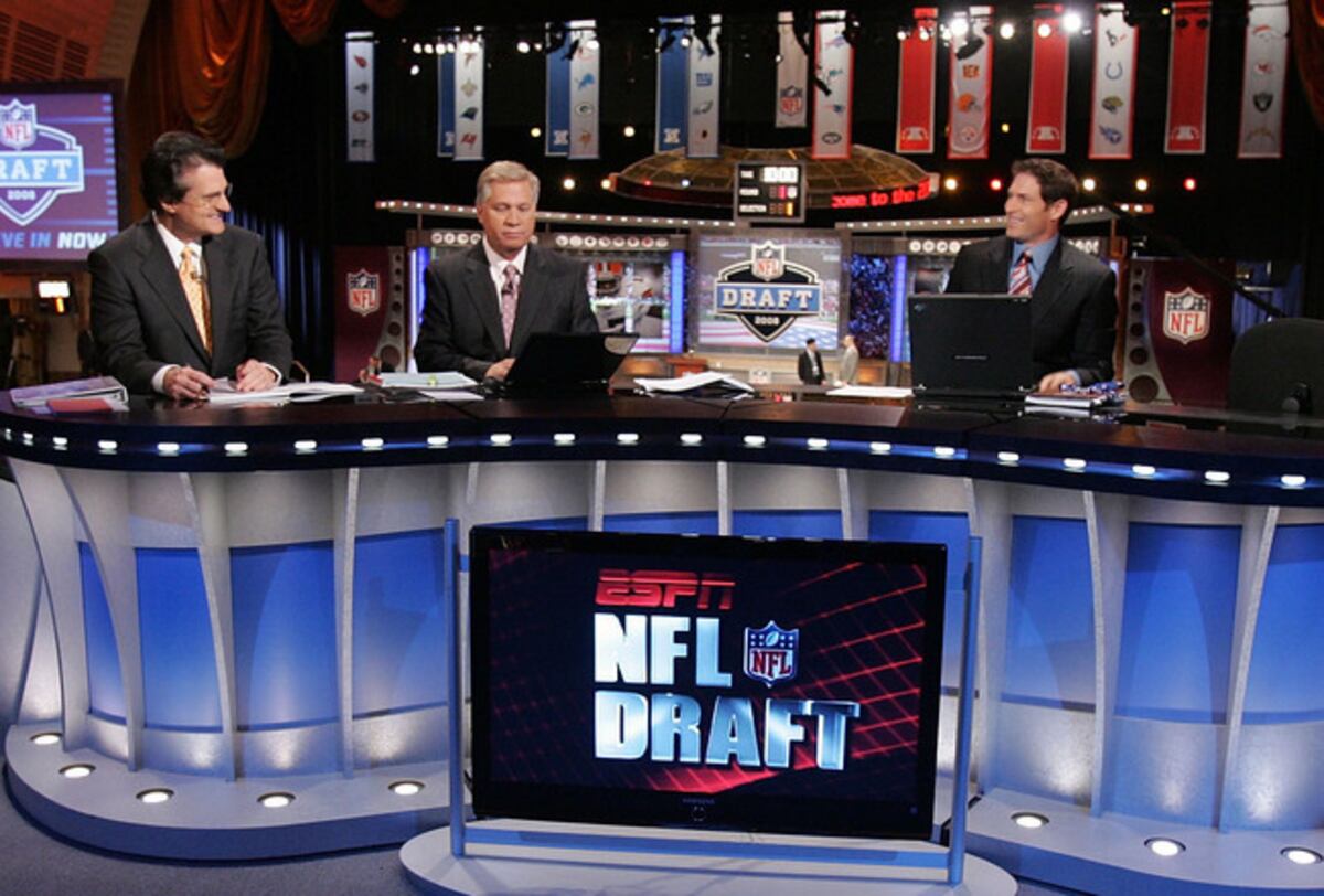 2012 NFL Draft: 15 Experts You Should Be Following on Twitter | News ...