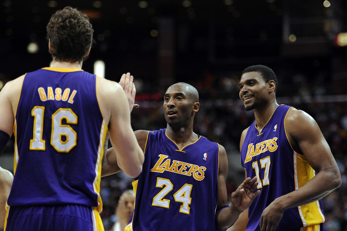 Andrew Bynum: Is Lakers Center Capable of Carrying Kobe Bryant's Torch ...