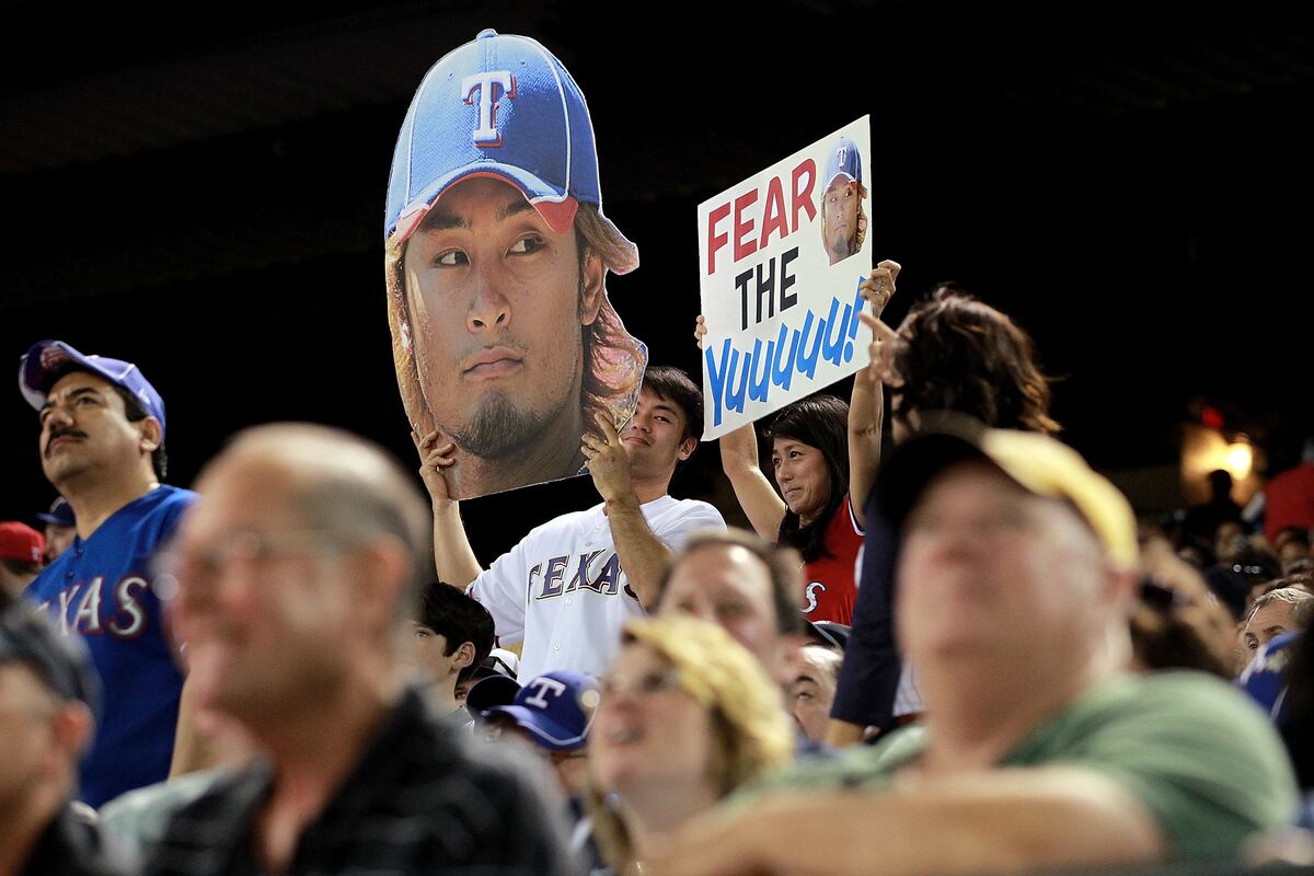 Rangers Foul Ball Incident: Who Is Really to Blame for the Controversy ...
