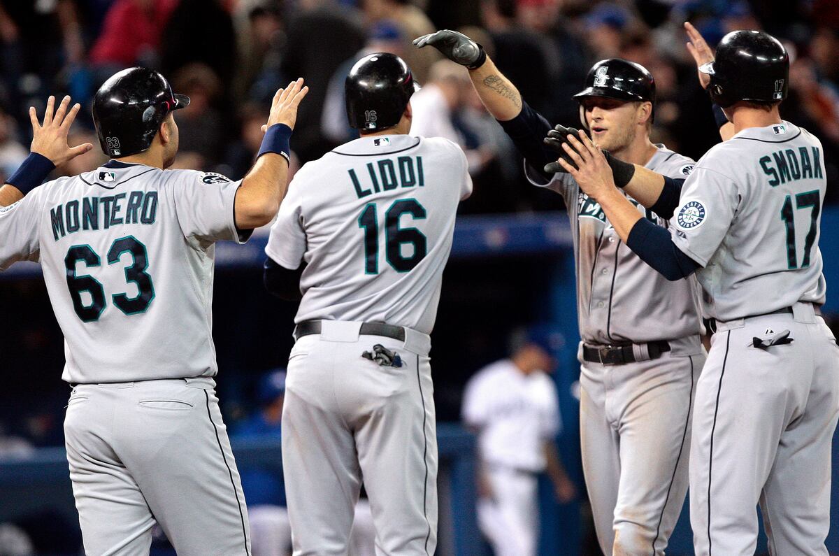 Seattle Mariners: Michael Saunders Comes Up Big in Win over Jays | News ...