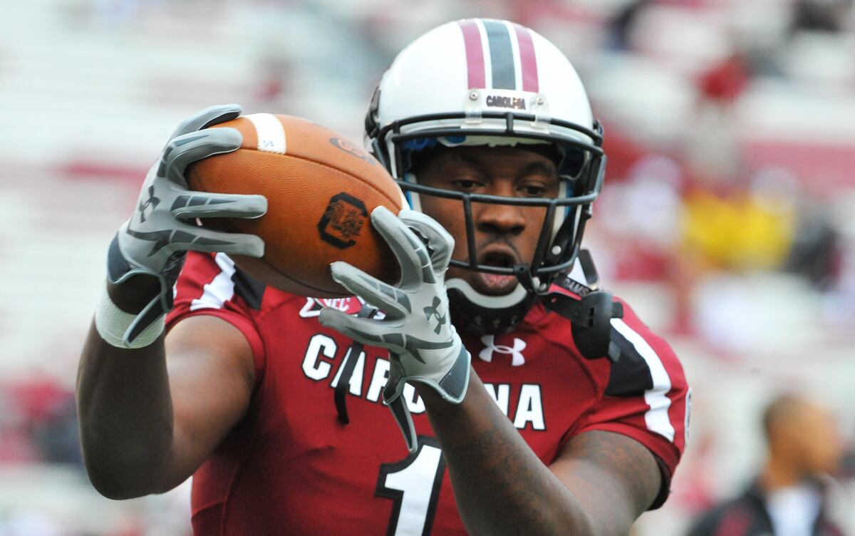 Courtney Upshaw and Other Players Who Had a Free Fall in the 2012 NFL ...