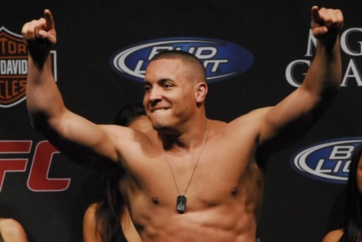 UFC on FOX 3: Can Pat Barry vs Lavar Johnson Become the Next Griffin ...