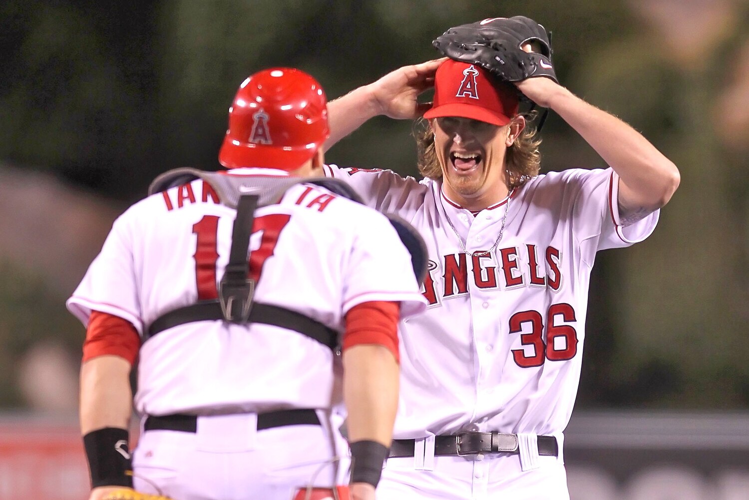L.A. Angels' Jered Weaver Throws No-Hitter vs. Minnesota Twins ...