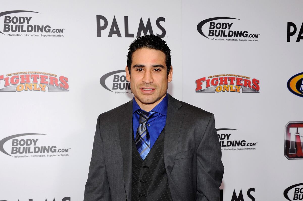 Danny Castillo Says Team Alpha Male Is Like a UFC Fraternity | News ...