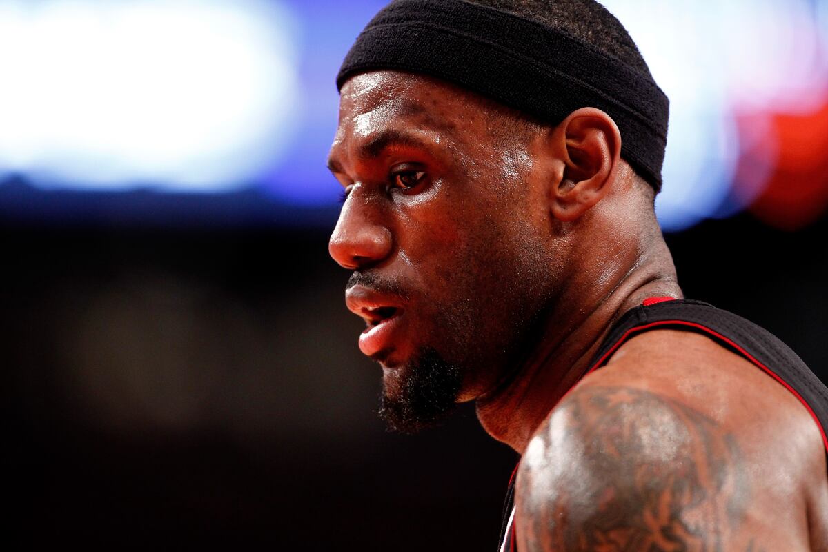 NBA MVP 2012: LeBron James Should Narrowly Beat out Kevin Durant for ...