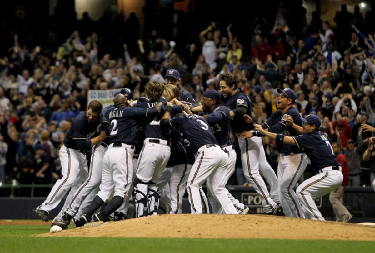 Milwaukee Brewers: 3 Reasons the Brew Crew Will Turn Things Around in ...