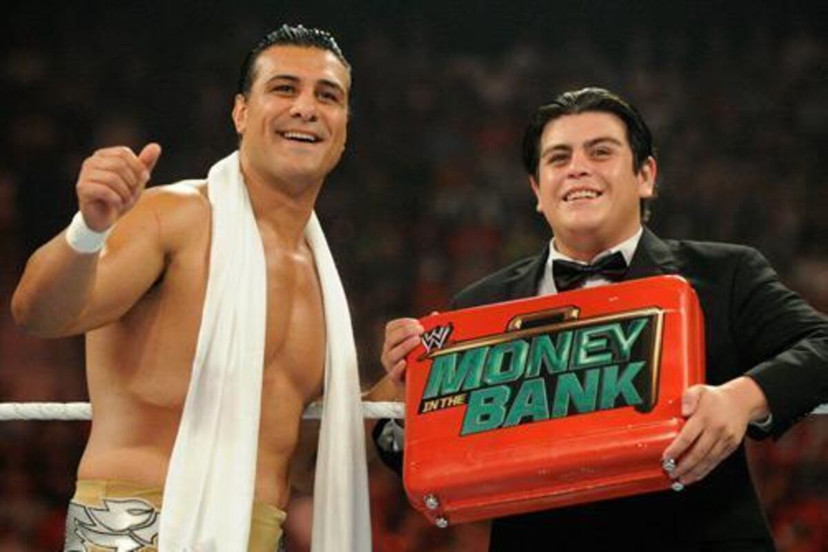 WWE: How Alberto Del Rio Already Holds the Key to Reviving His Stale ...