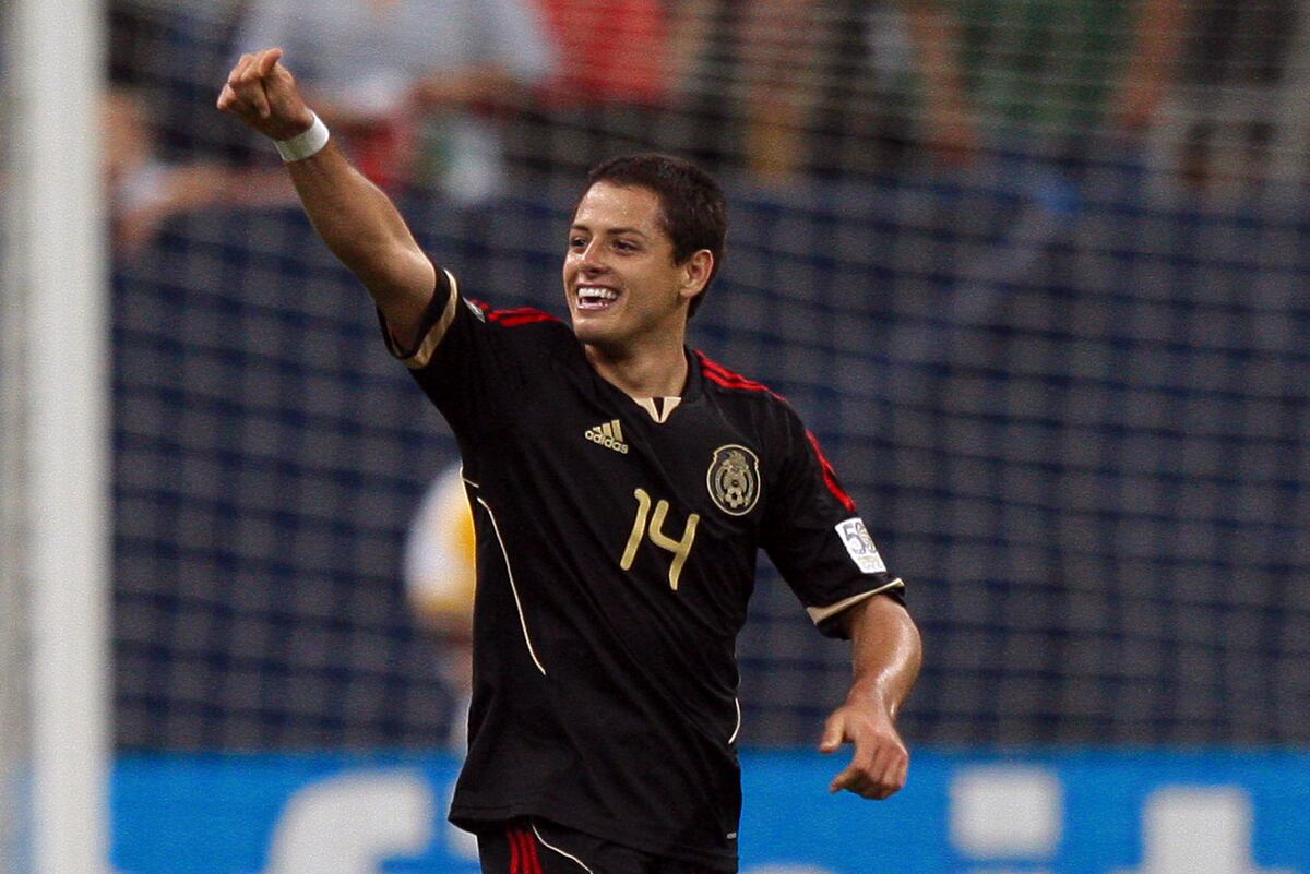 London 2012: Javier Hernandez Won't Play for Mexico, Destroys Gold ...