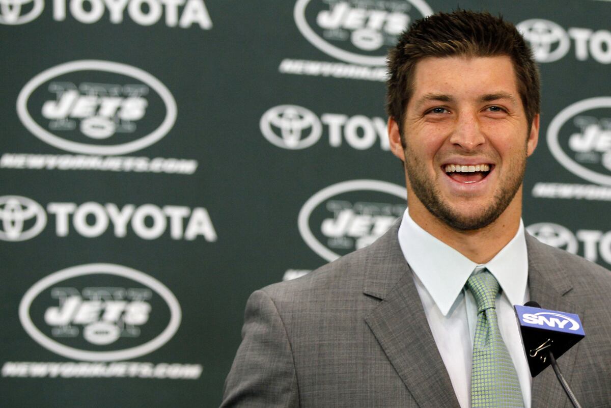 Tim Tebow Changes Dog's Name from Bronco to Bronx | News, Scores ...