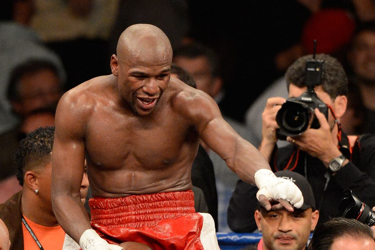 Mayweather Vs Cotto Insane Payday Means Money May Isnt Going