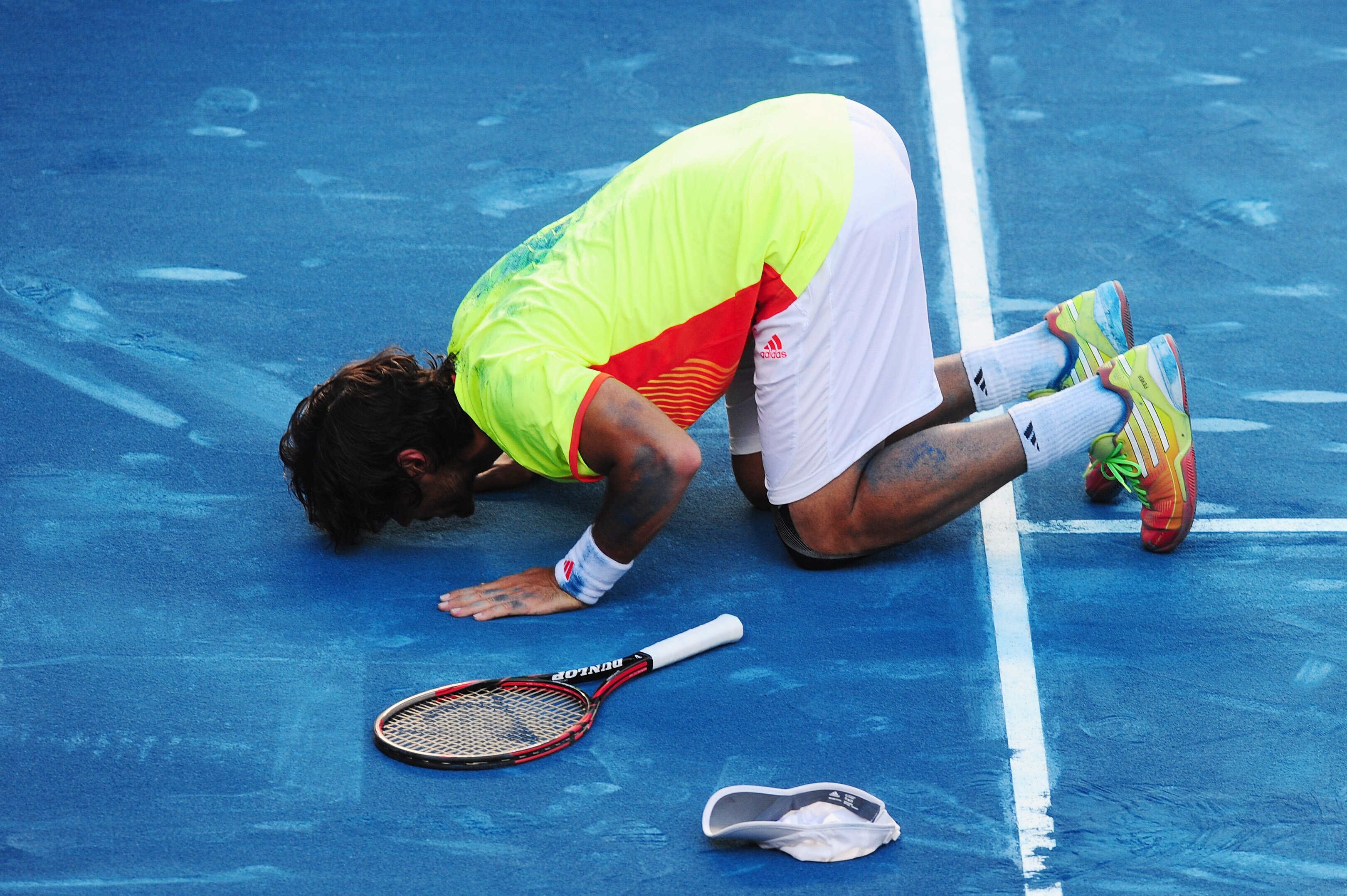 Blue clay tennis store