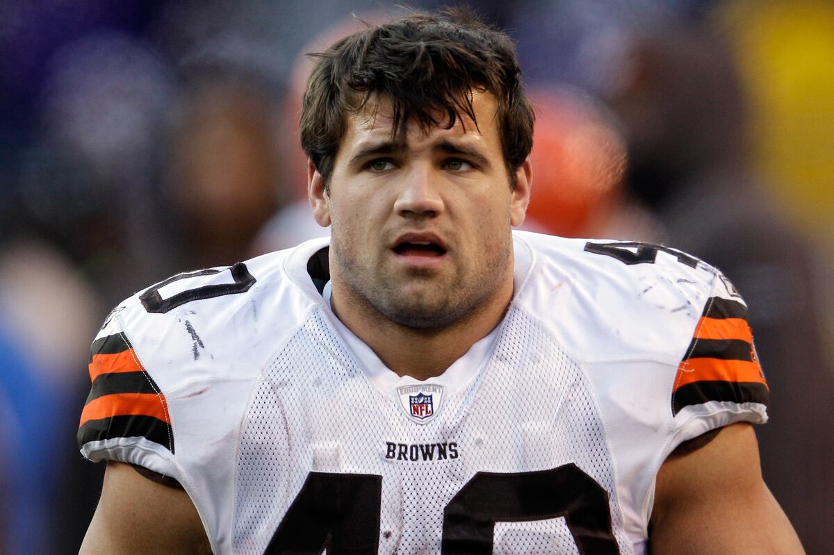 Kansas City Chiefs: Peyton Hillis Major Upgrade over Thomas Jones ...