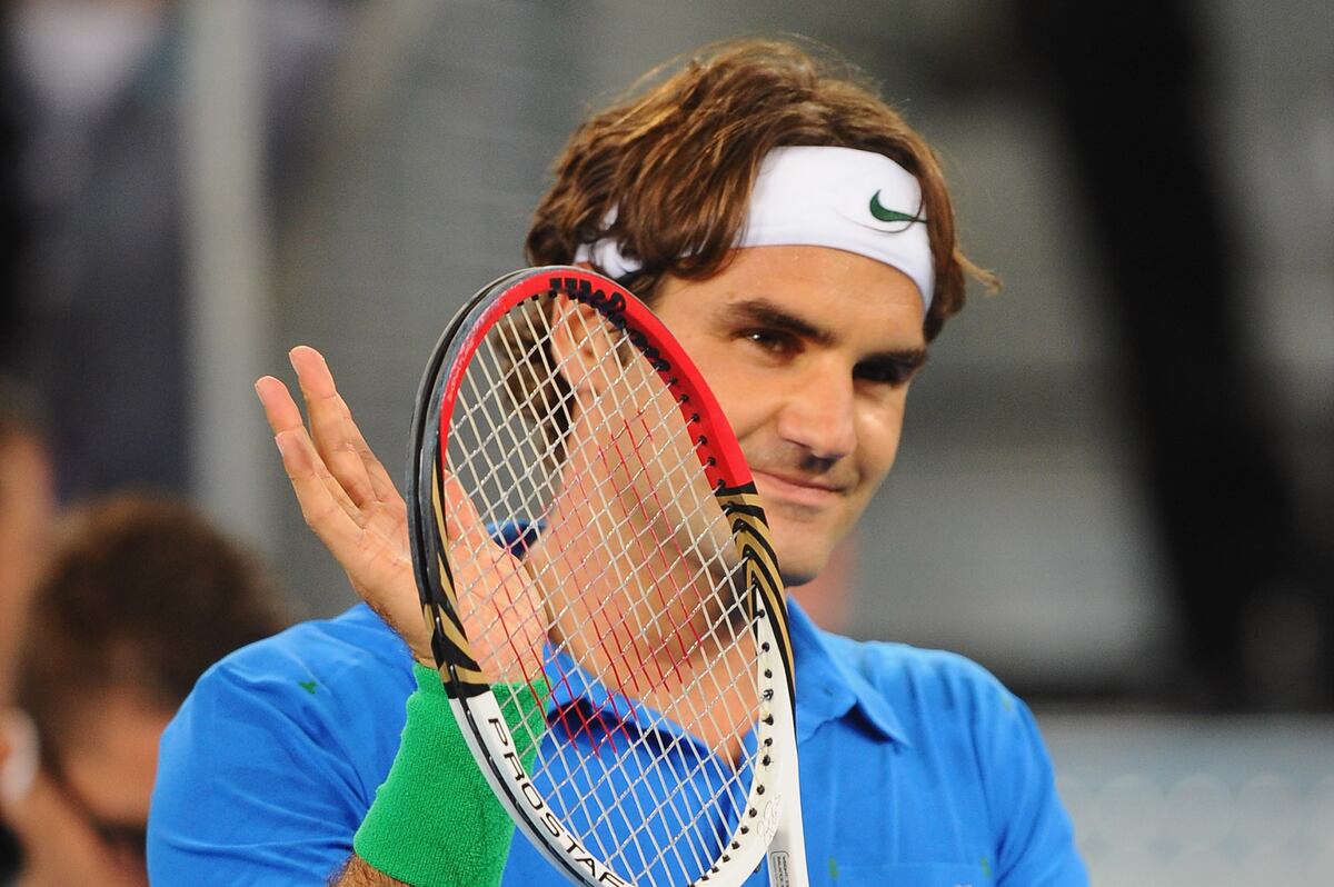 Madrid Open 2012: Roger Federer Will Tame Blue Clay and Beat Tomas ...