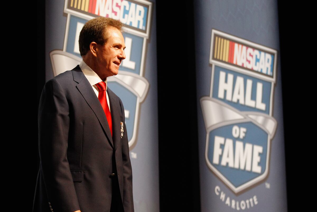 NASCAR Stars Darrell Waltrip, Rusty Wallace, Dale Jarrett Struggle in ...
