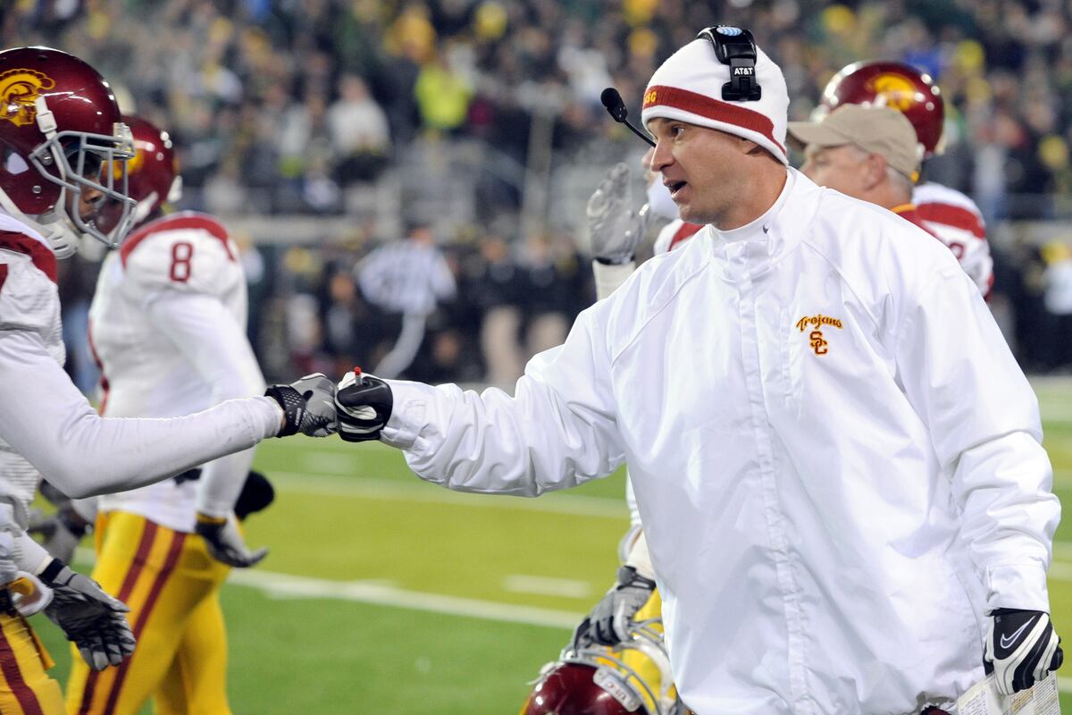 USC Football: Ty Isaac Commits to USC as Lane Kiffin Continues His ...