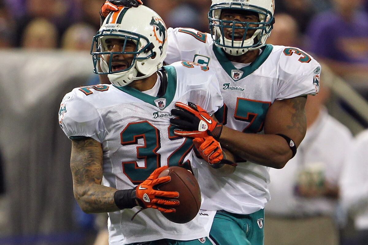 Kansas City Chiefs: Former Miami Dolphins Safety Yeremiah Bell to Visit ...