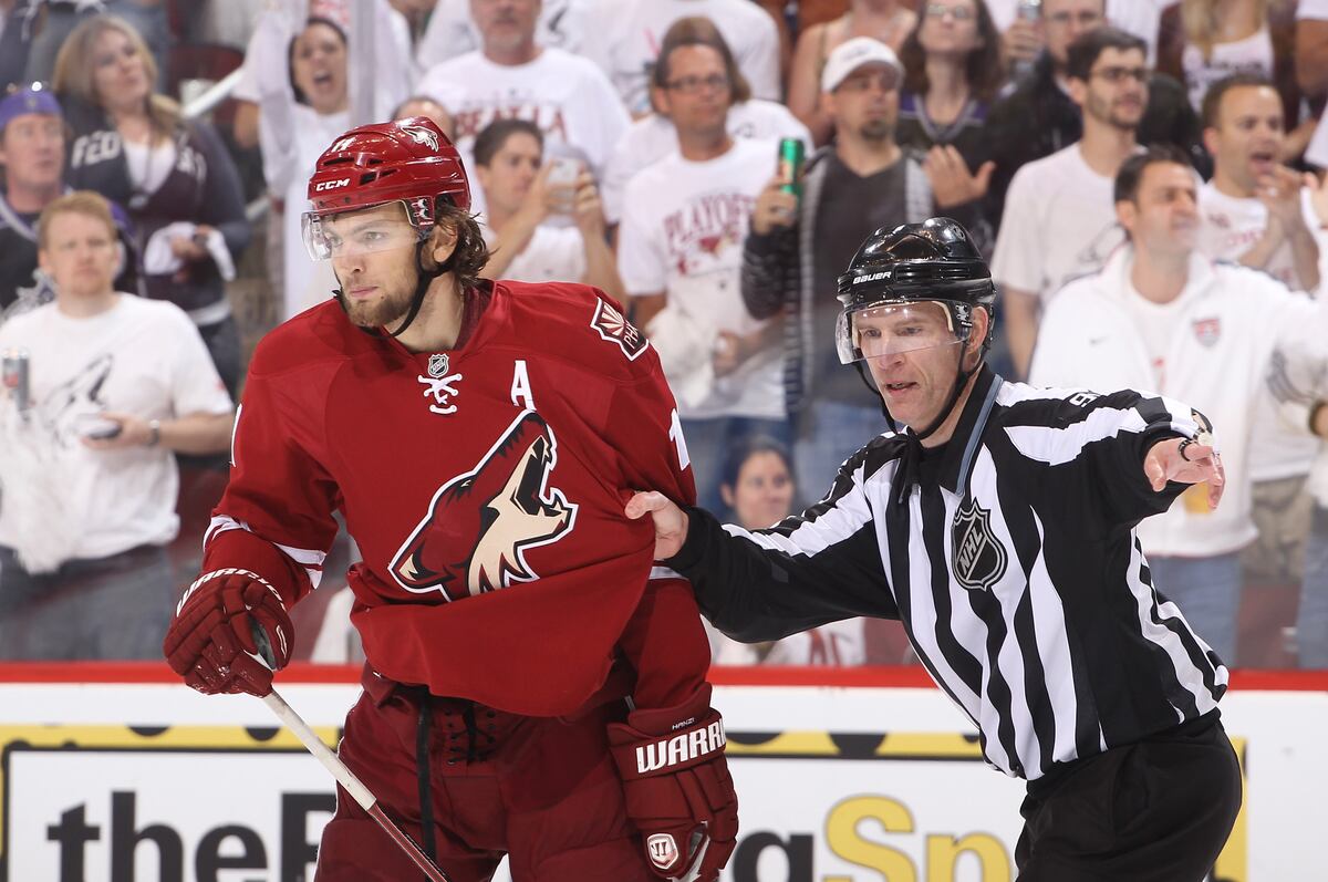 Martin Hanzal Suspension: 1-Game Ban Not Enough for Malicious Boarding ...