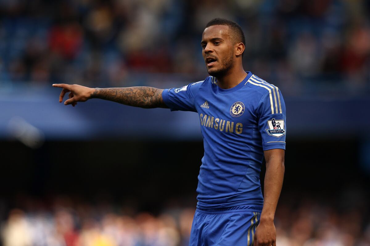 Chelsea: Di Matteo Set to Gamble on Ryan Bertrand in Champions League ...
