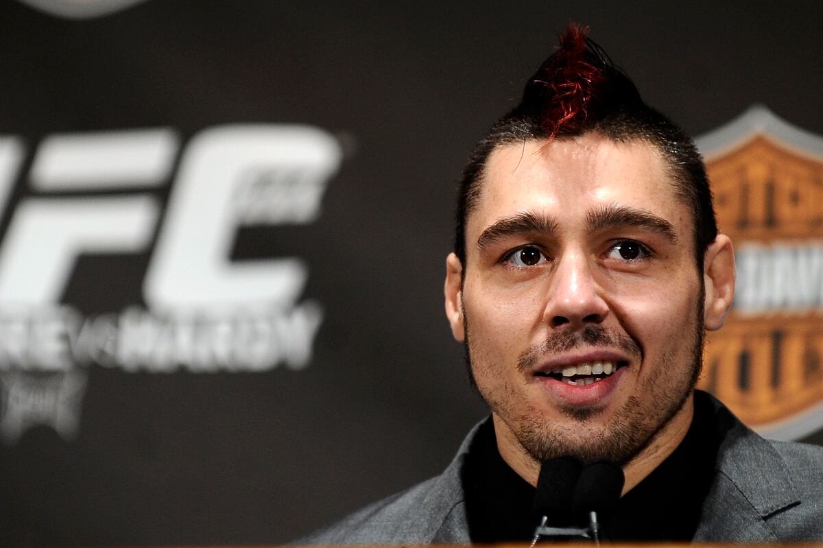 UFC 146: Why a Dan Hardy Loss Will Spell the End of His UFC Career ...