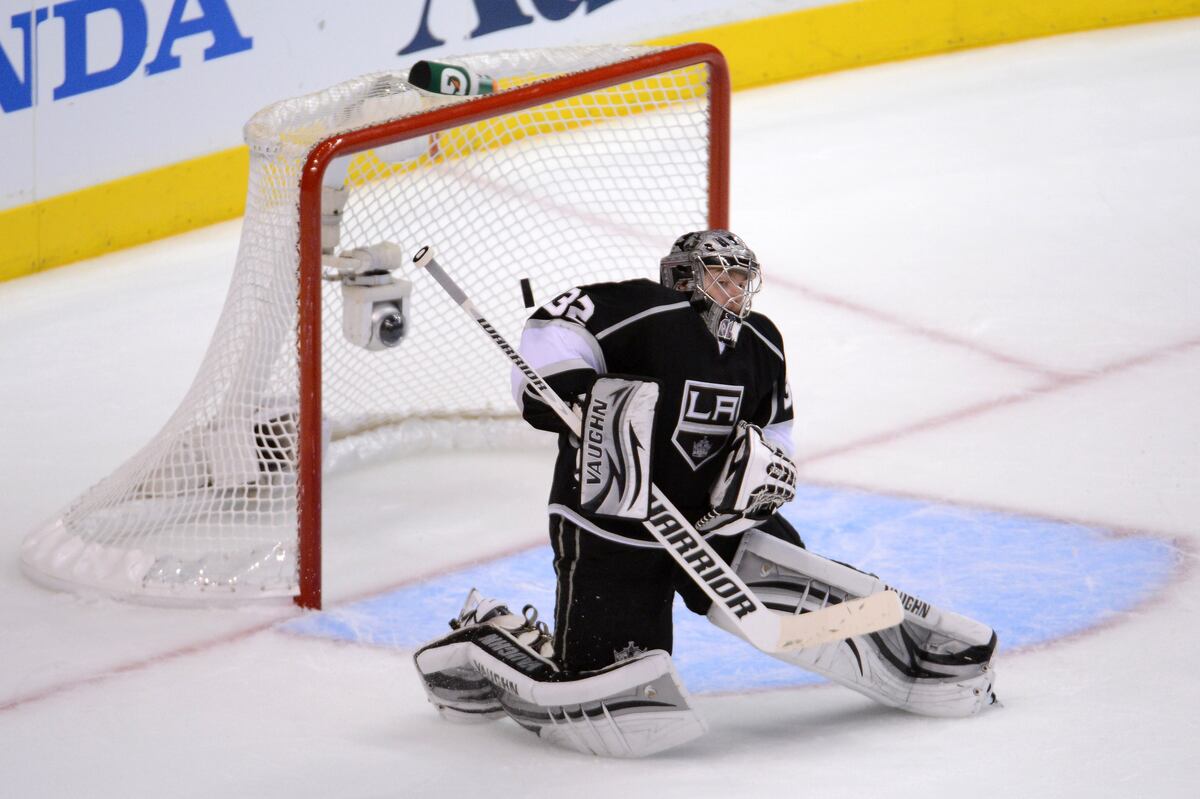 Stanley Cup Playoffs 2012: Jonathan Quick Makes Kings Favorites to Win ...