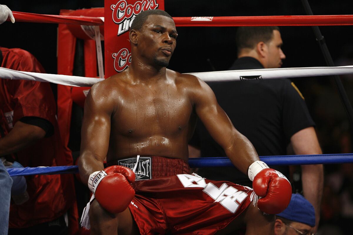 Boxer Jermain Taylor Accused of Rape at Hotel | News, Scores ...