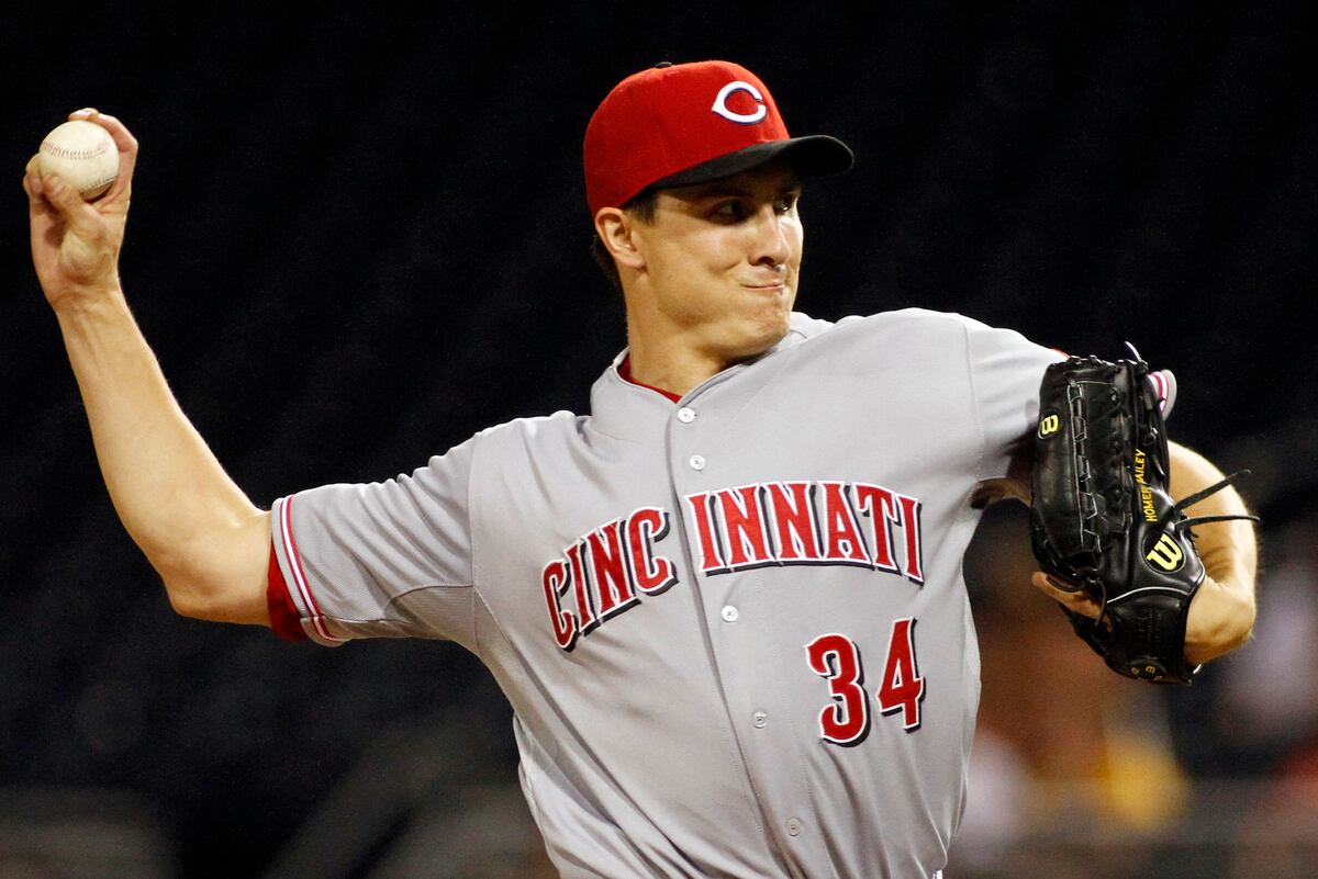 NL Best of the Night: Homer Bailey Goes 9 Innings in Reds' Win over ...