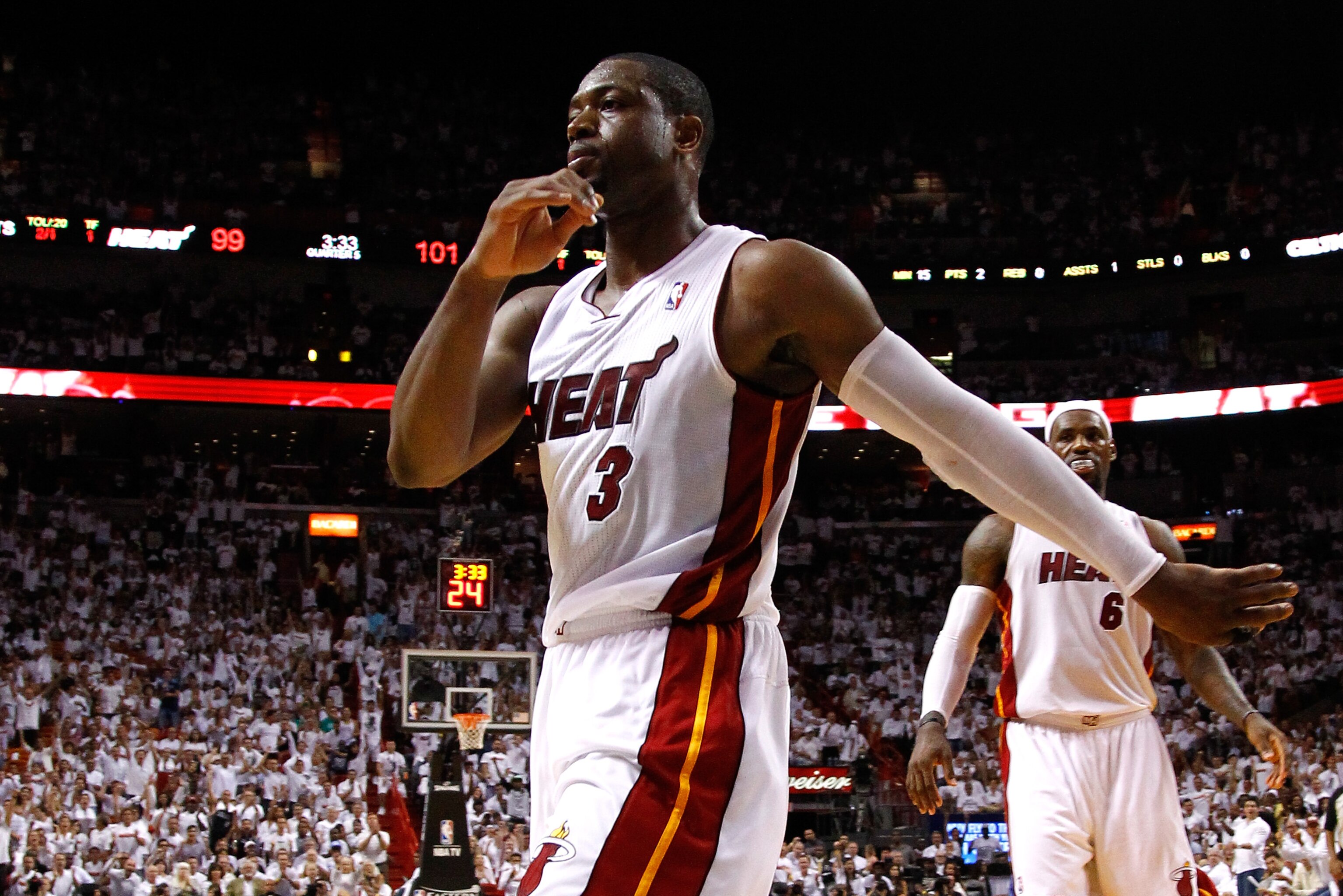 Lebron Batman Wade Robin