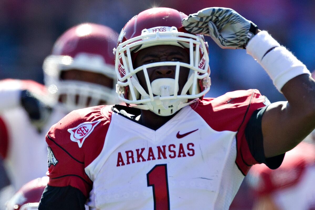 SEC Football Tweets of the Week: Arkansas WR Marquel Wade Back in ...