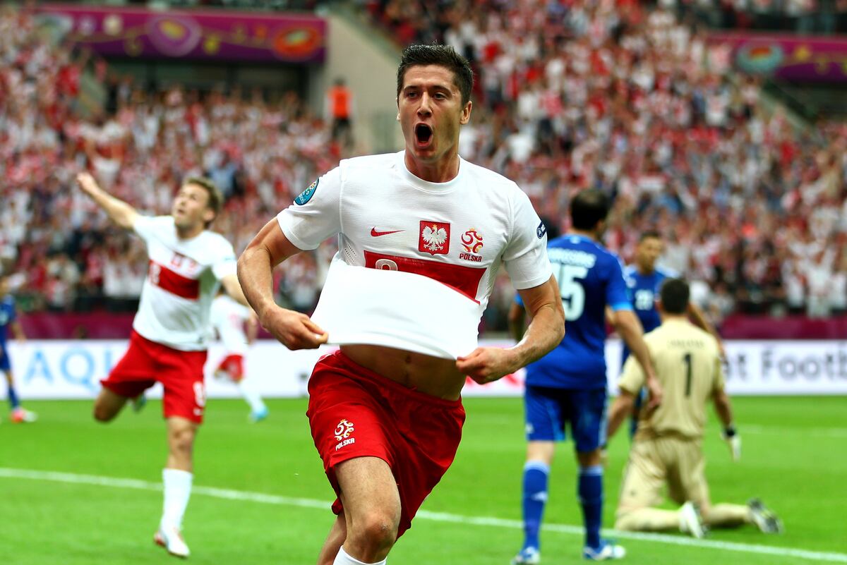 Manchester United Transfer News: Robert Lewandowski to Old Trafford No ...