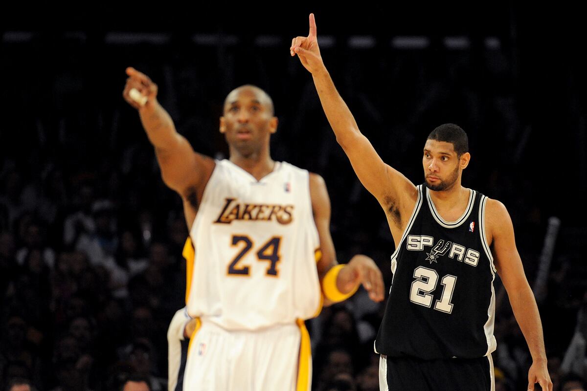 Kobe Bryant and Tim Duncan: The Tale of Two Different Hall-of-Famers ...