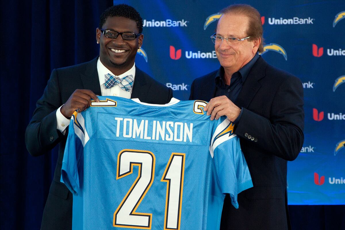 LaDainian Tomlinson Retires: Career by the Numbers | News, Scores ...