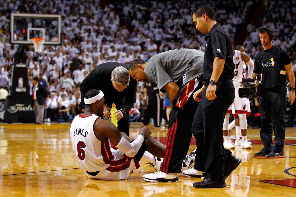LeBron James Injury: Heat Star Must Go Full Speed to Capture First NBA ...