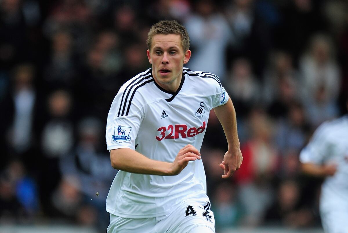 Liverpool Transfer Rumors: Reds Must Steal Sigurdsson from Spurs | News ...