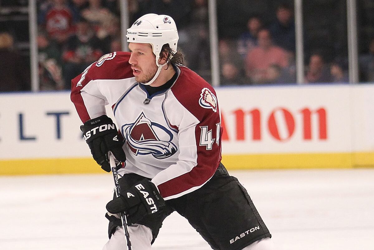 Colorado Avalanche Re-Sign Ryan Wilson, Qualify Restricted Free Agents ...
