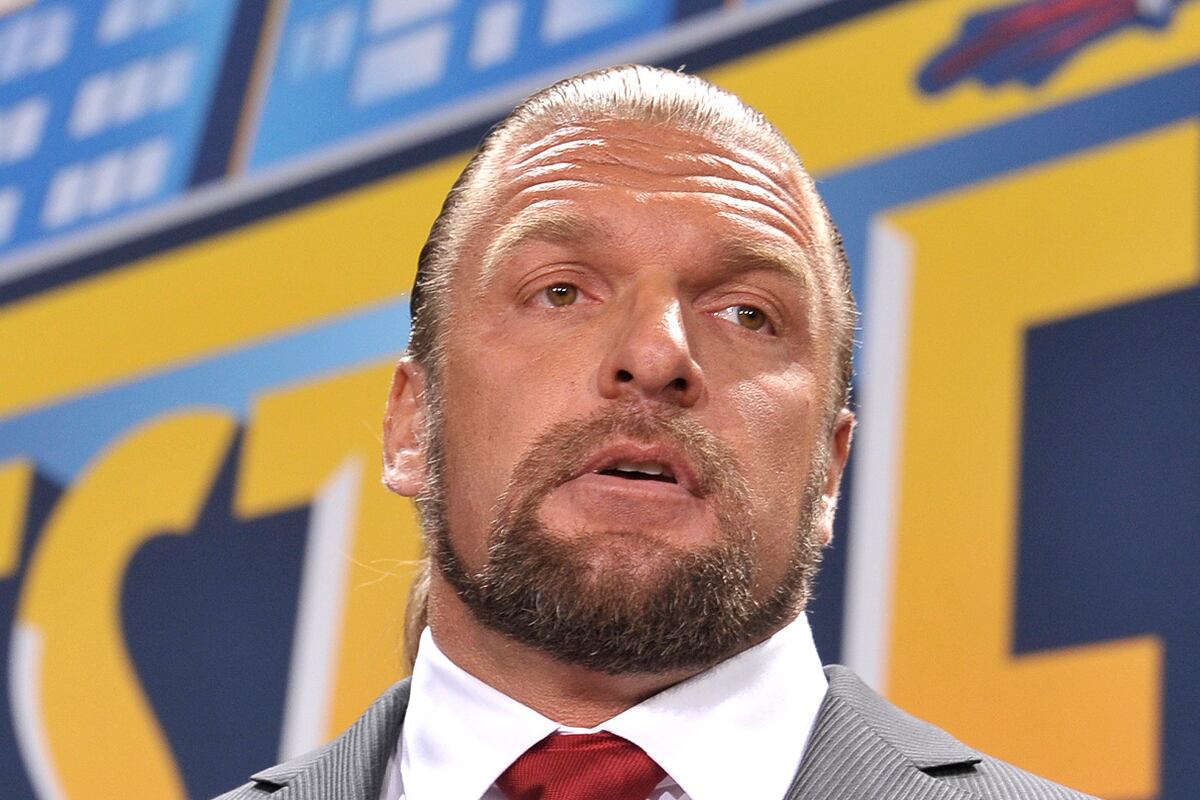 WWE Monday Night Raw: Live Play-by-Play Coverage (Monday, June 25, 2012 ...