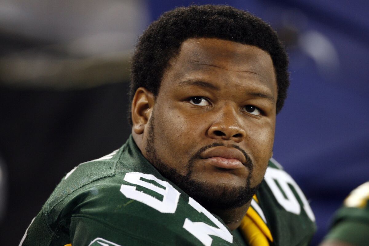 Green Bay Packers: Johnny Jolly Deserves Training Camp Tryout If ...
